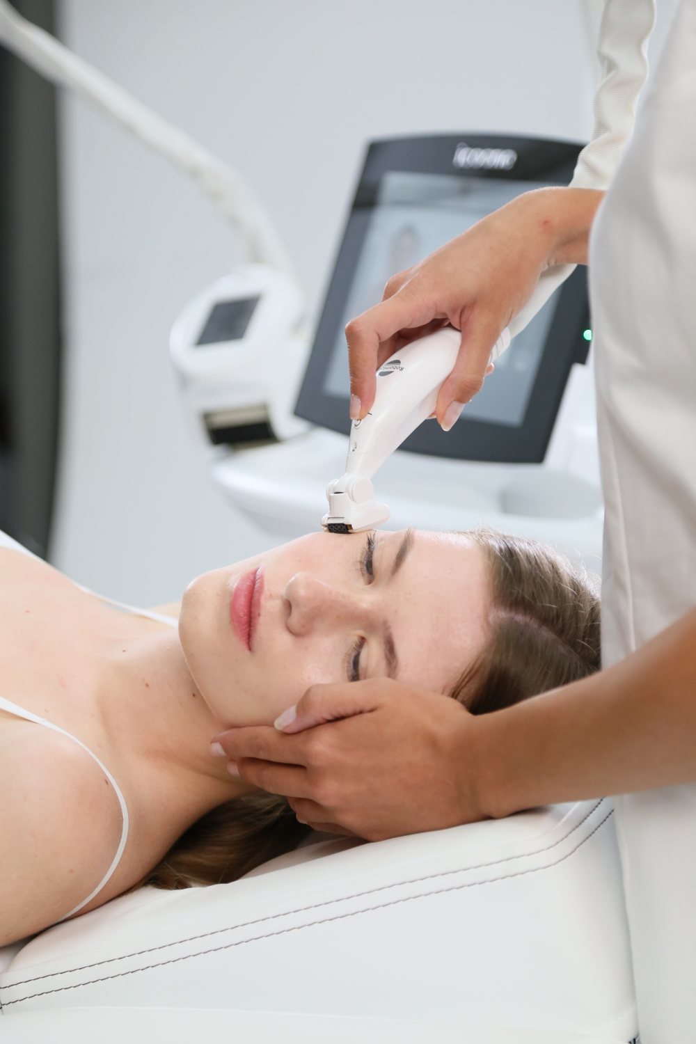 Апарати icoone laser купити у ексклюзивного дистриб'ютора в Україні | DUSO